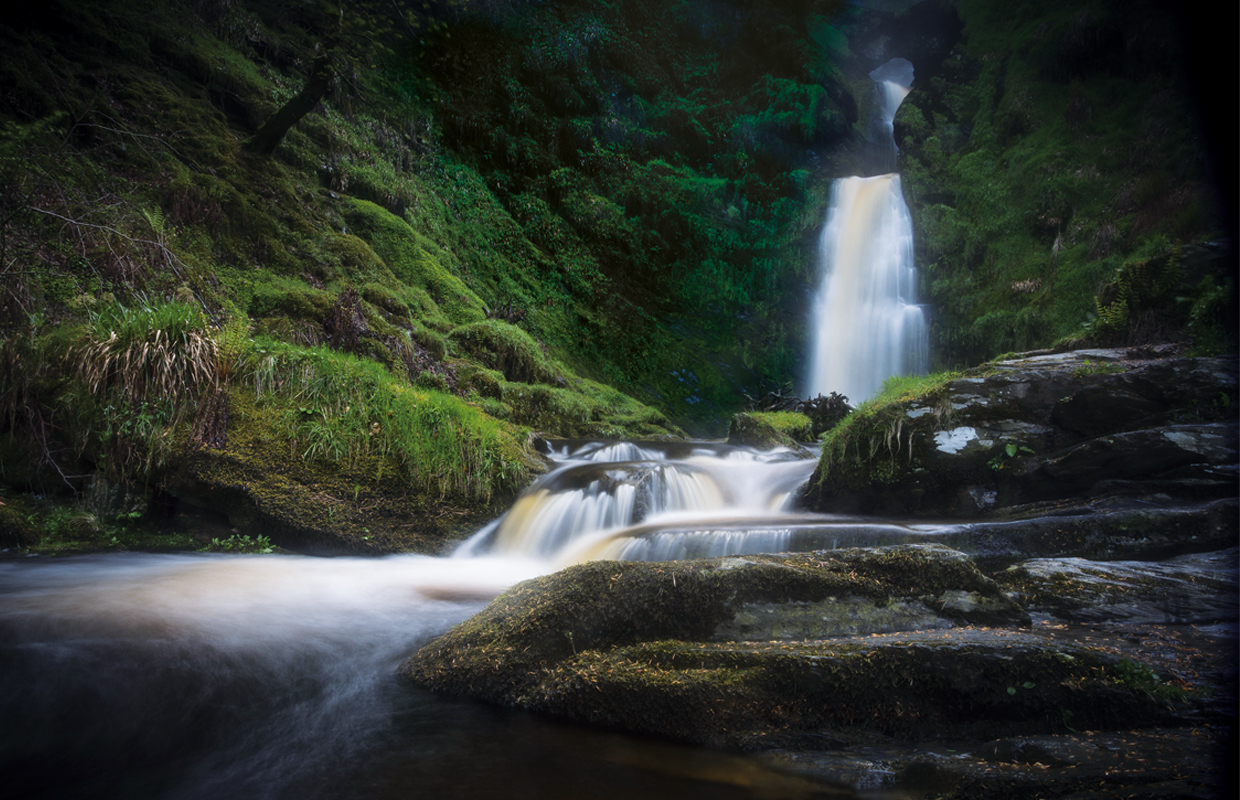 Tanat Valley Coaches – Coach and minibus hire in Llanrhaeadr-ym ...